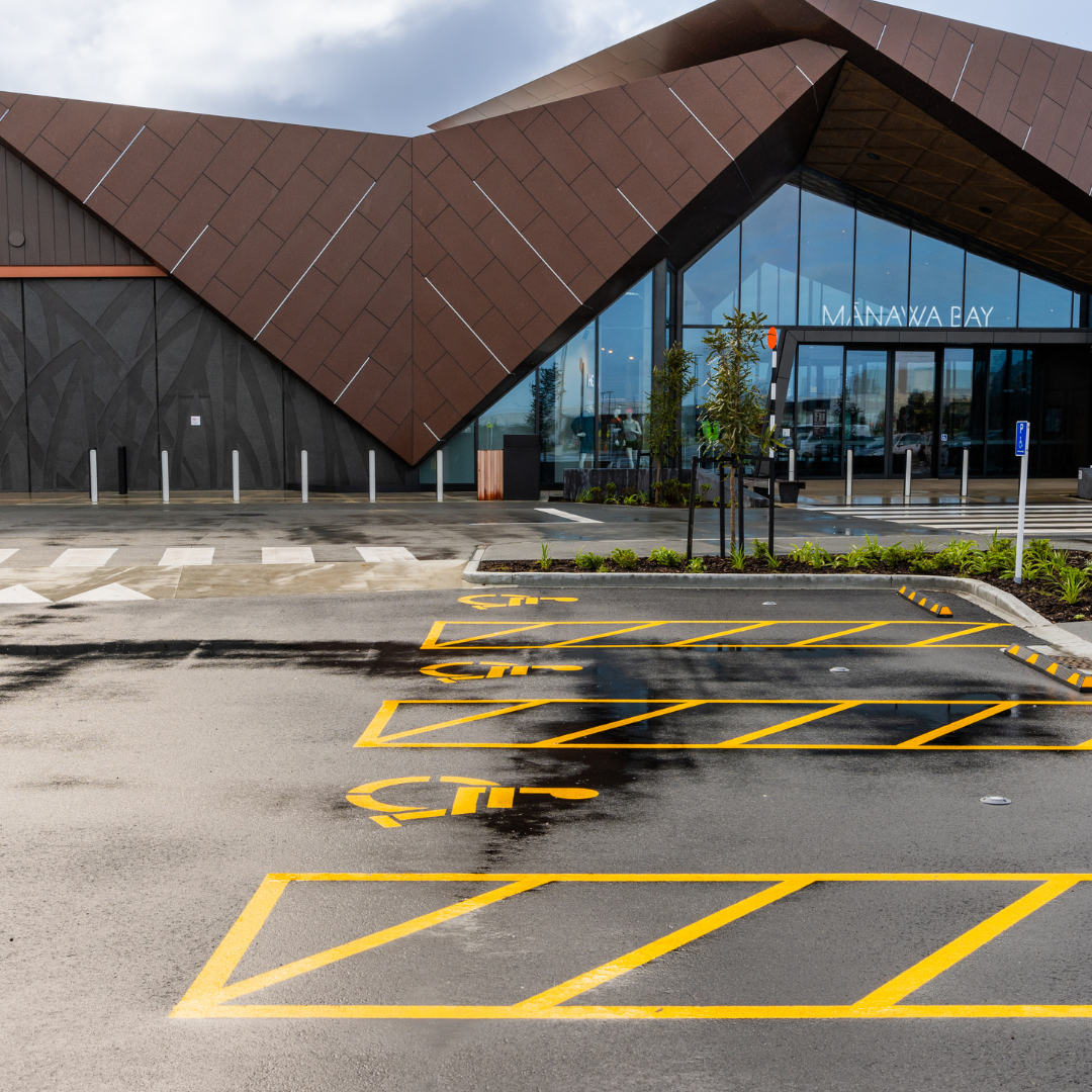 Parking | Mānawa Bay Outlet Shopping